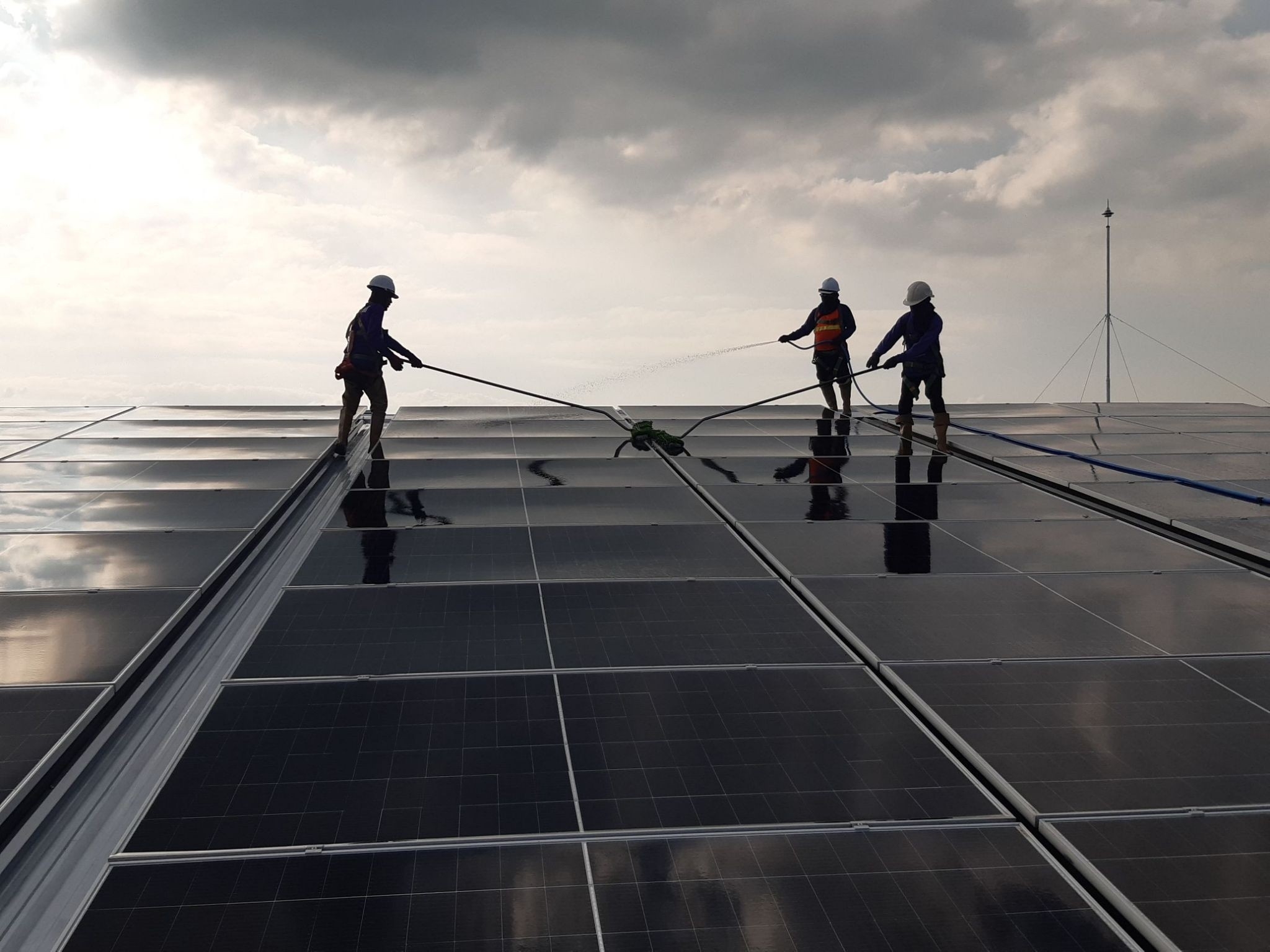 MOSS ENERGY – SUNNOX